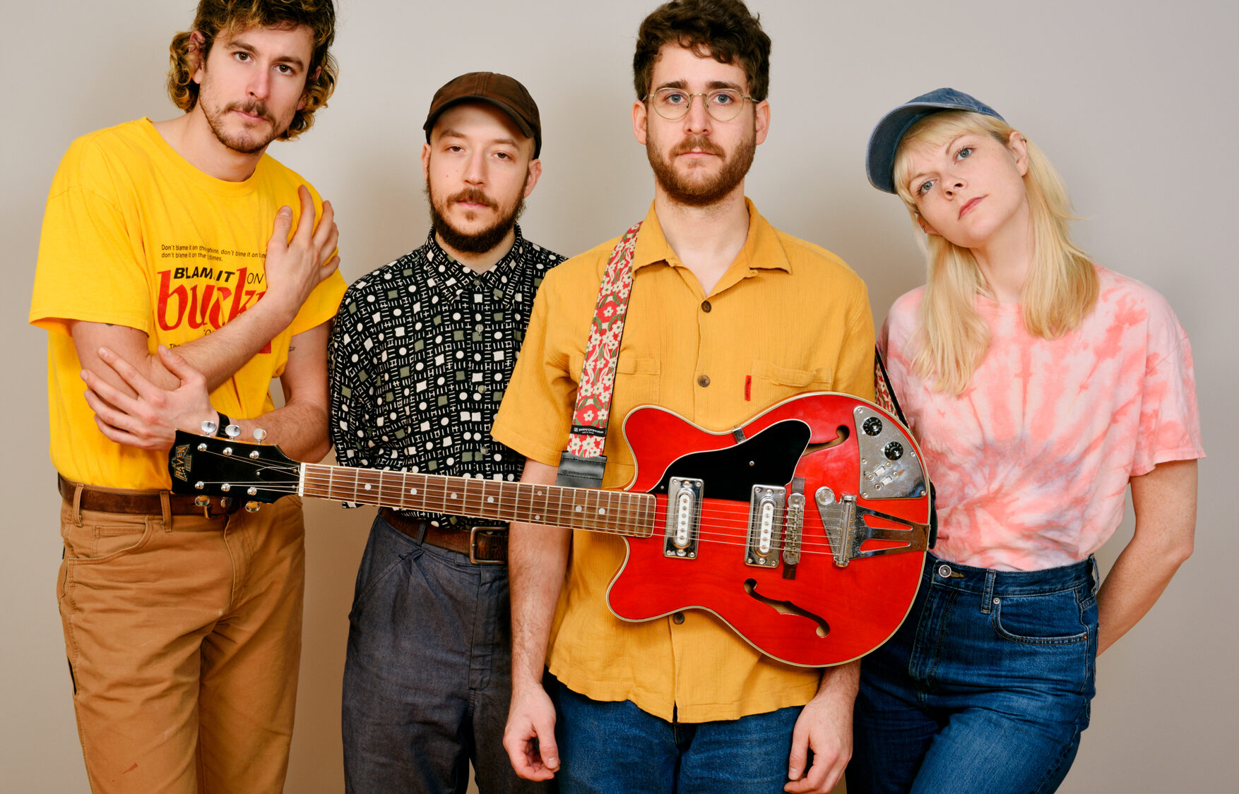 No Frills - We Are Busy Bodies